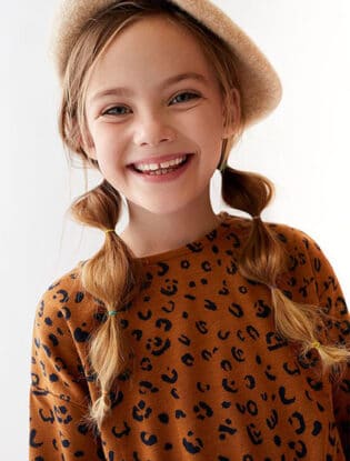 50 Cute and Easy Hairstyles for Girls in 2024 - The Trend Spotter