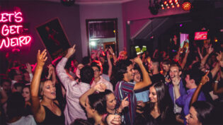 25 Fun College Dorm Party Ideas You Will Love