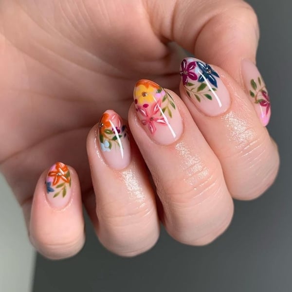 24 Short Almond Nail Designs To Consider For Your Next Nail Look