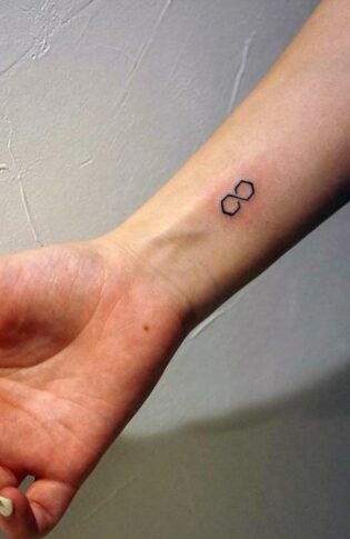 50 Powerful Infinity Tattoo Designs & Meaning - The Trend Spotter